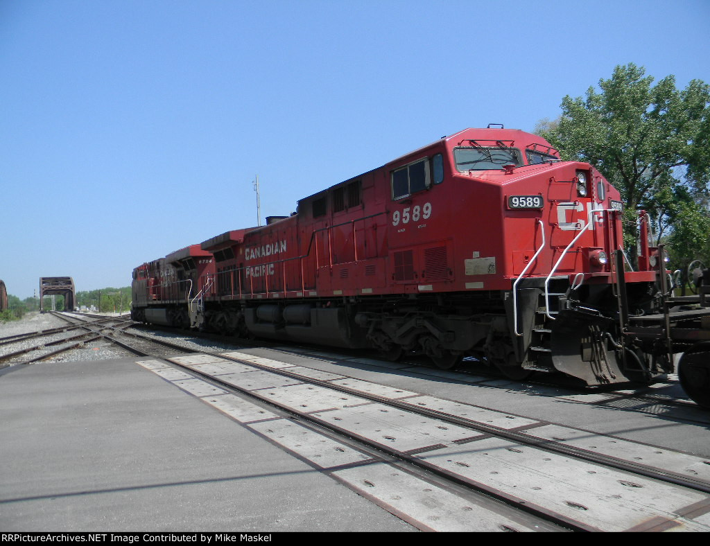 CP 8724